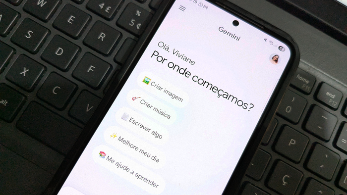 Gemini oferece 12 comandos prontos para restaurar, ampliar e colorizar ...