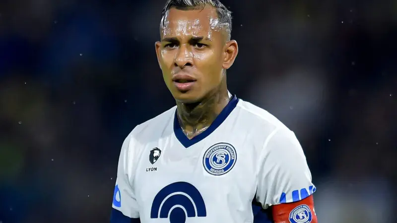 20/06/2026 — Mauricio lamenta derrota do Paraguai por 4 a 1 na estreia ...